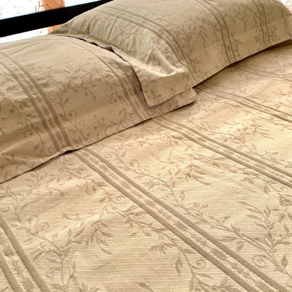 Frette | Bedding | Frette 3 Piece Queen Duvet Set With Shams | Poshmark